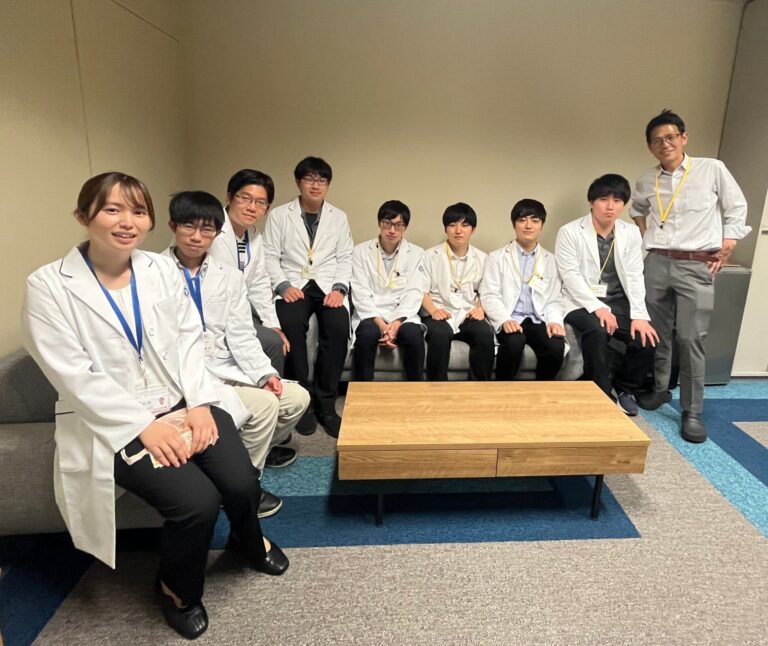 2023年度最初の医局会が行われました。 | 名古屋大学 医学部医学科・大学病医学系研究科 眼科学・感覚器障害制御教室